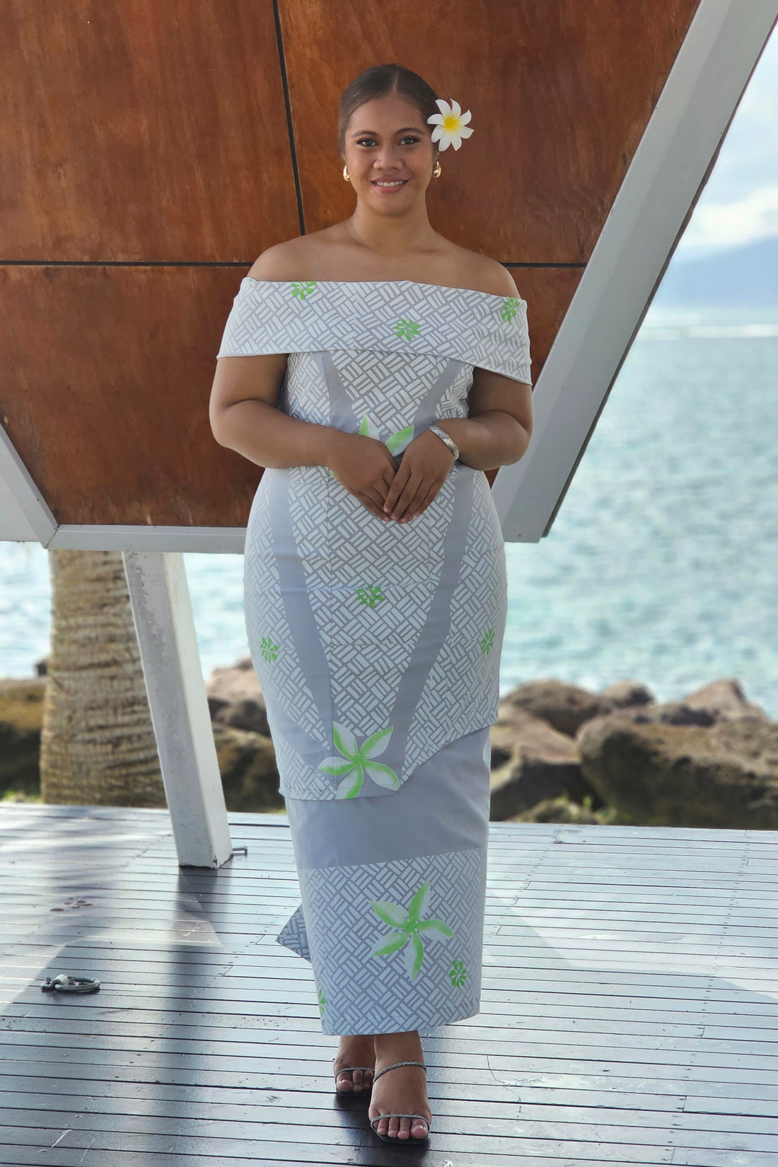 Puletasi – House 88